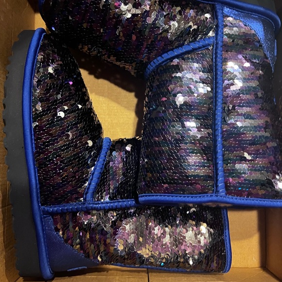 UGG | Shoes | New Never Worn Too Small For My Daughter Super Fun Uggs ...